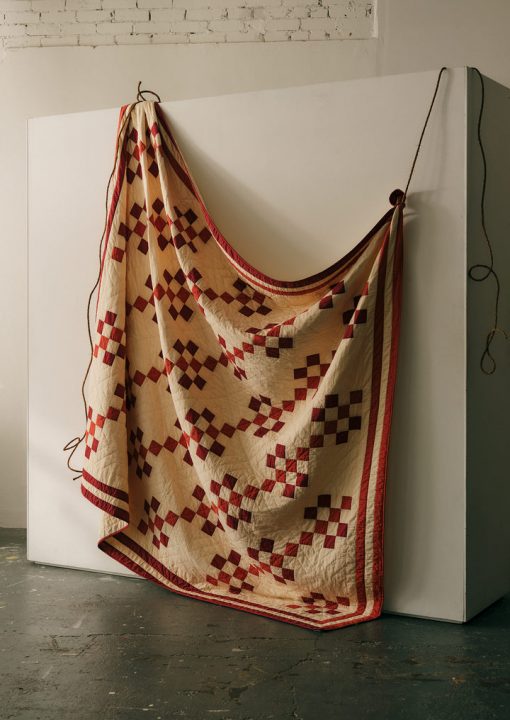 12 Blankets That Turn Comfort Into an Art Form